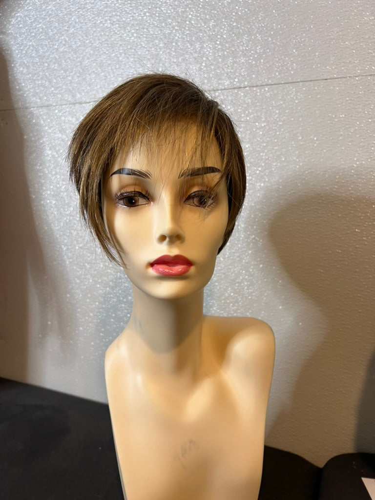 ZEBRA Estetica Sample Wig #2 – Shirley's Wig Shoppe
