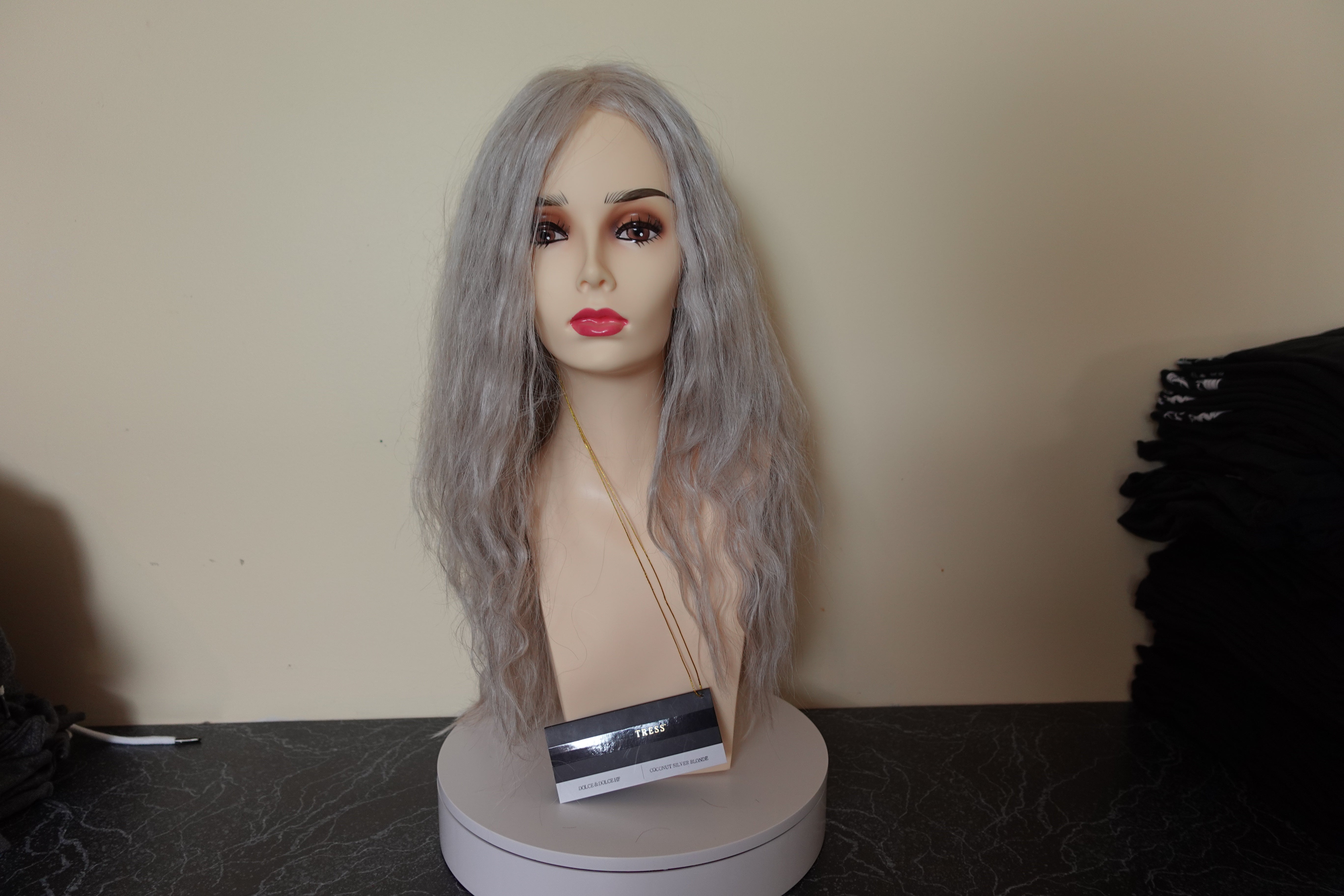 SHIRLEY'S EXCLUSIVE | Dolce & Dolce 23 Wig by Belle Tress | Coconut Si ...