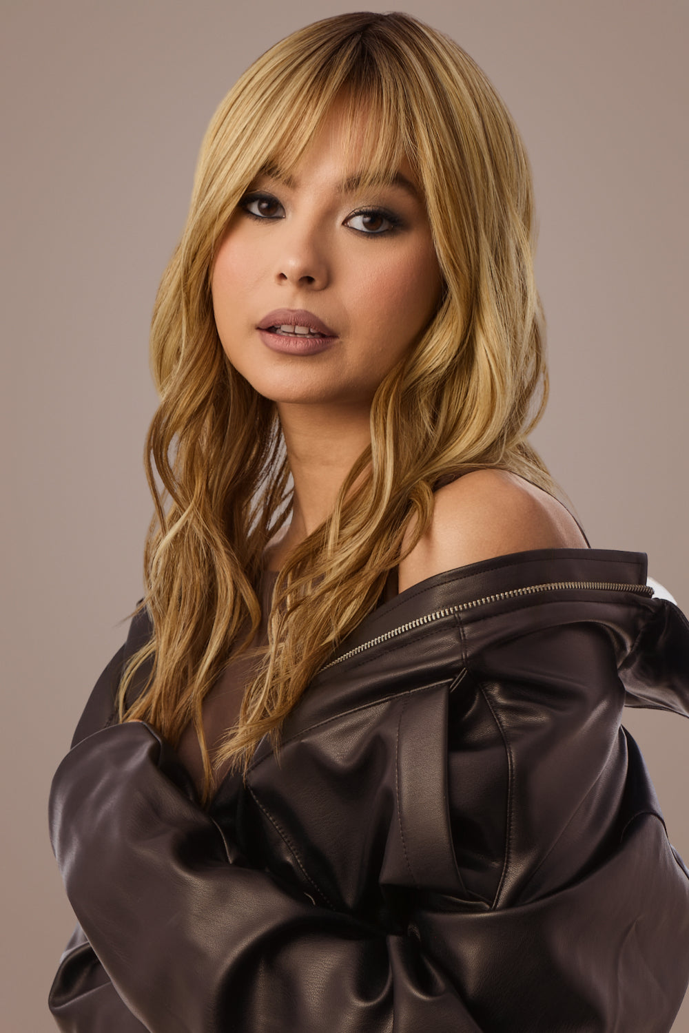 Posh Wavez Wig by Rene of Paris | Muse Series – Shirley's Wig Shoppe